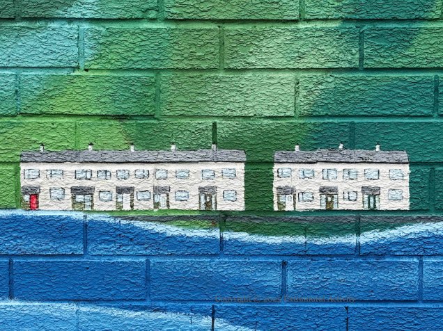 Extramural Activity – Life in Belfast as represented on its walls ...
